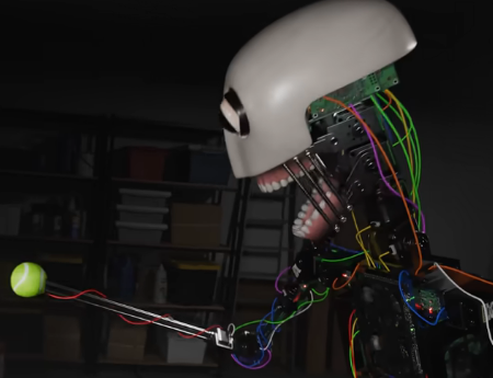 I Was Held Prisoner By My Self-Aware Robot Unblocked - Chrome Online ...
